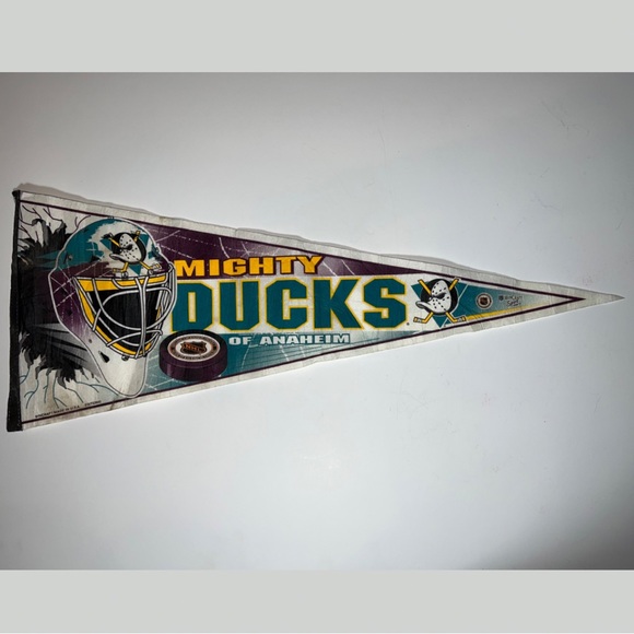 Wincraft | Wall Decor | Anaheim Mighty Ducks Nhl Hockey Banner Wincraft ...
